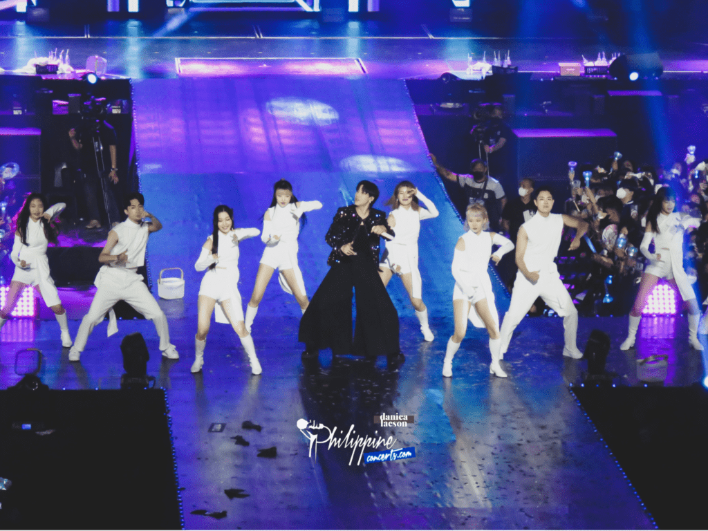 TREASURE, BamBam, and Jackson Lit Up "2022 K-Pop Masterz" In Manila ...