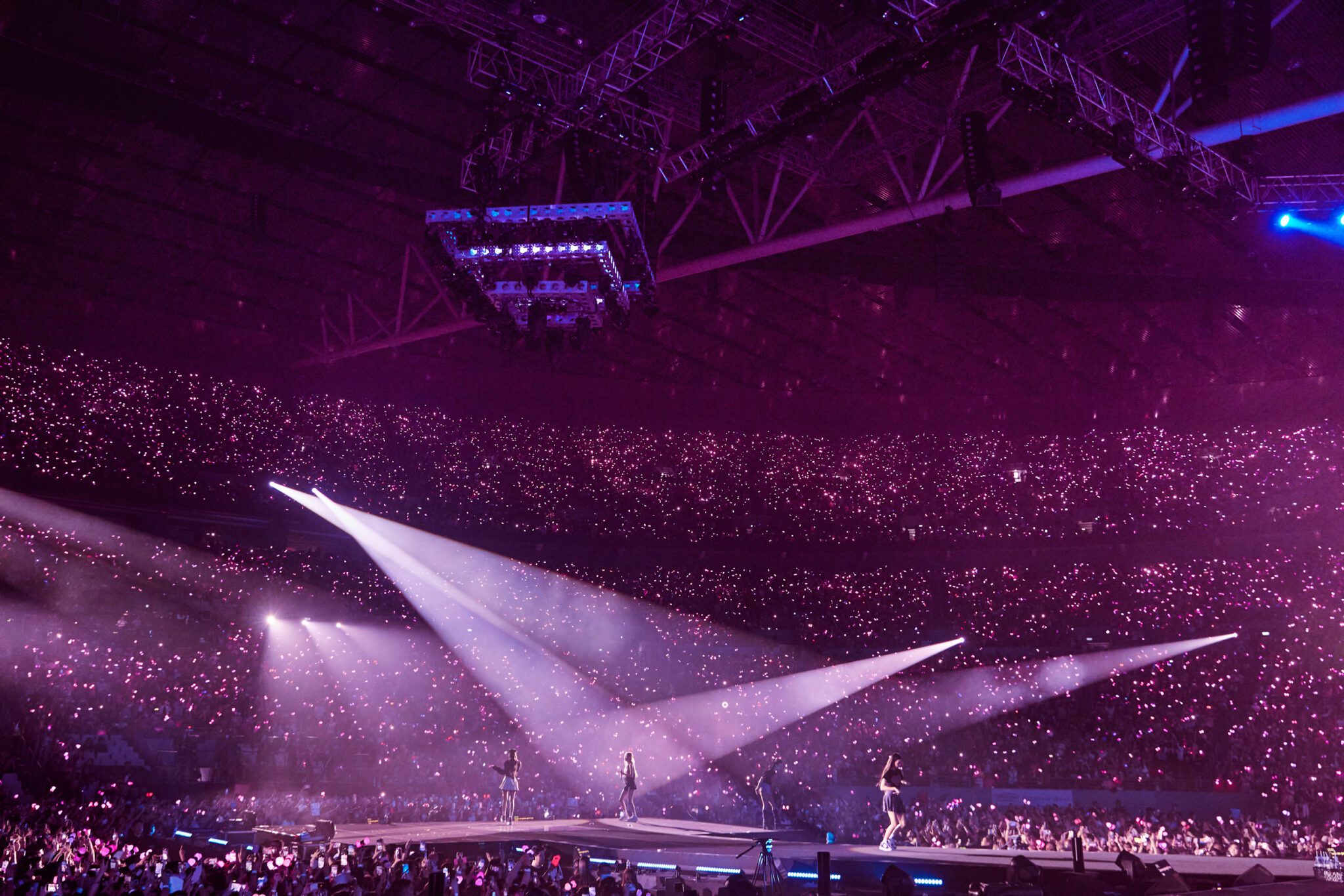 BLACKPINK Makes Triumphant Return with Back-to-Back Historic BORN PINK ...