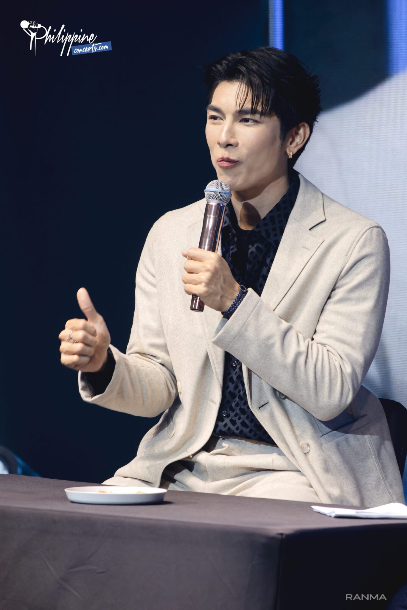 Mew Suppasit Charms Manila Once Again - Philippine Concerts