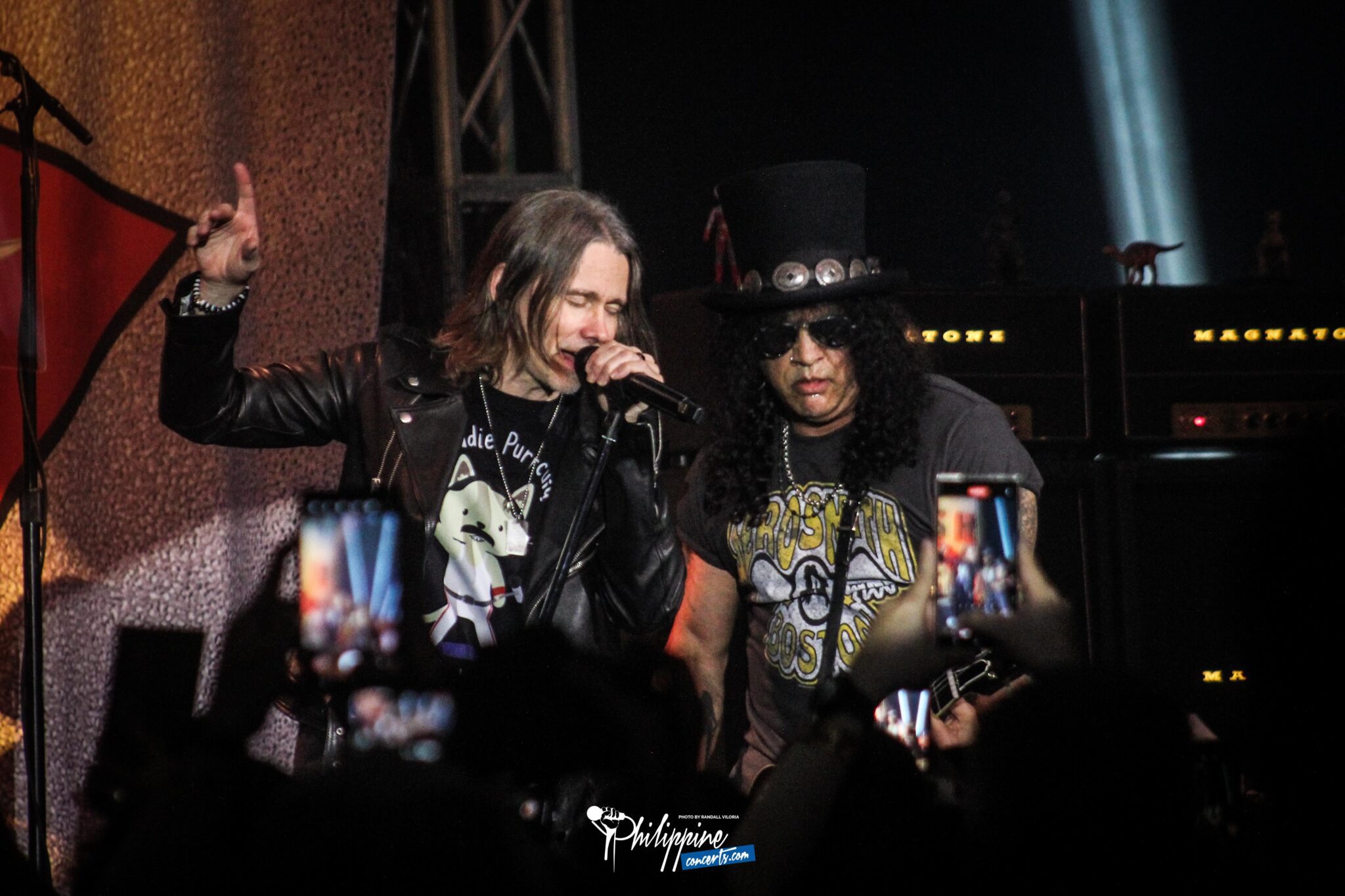 Living Legends: SLASH Performs with Myles Kennedy and The Conspirators ...