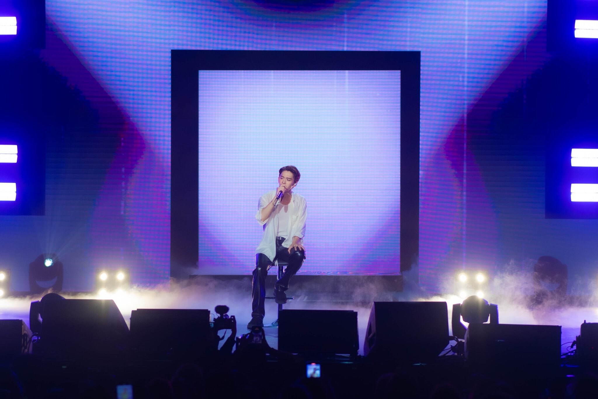 LUCAS Shone His Brightest in FIAT LUX : 熙 in Manila - Philippine Concerts
