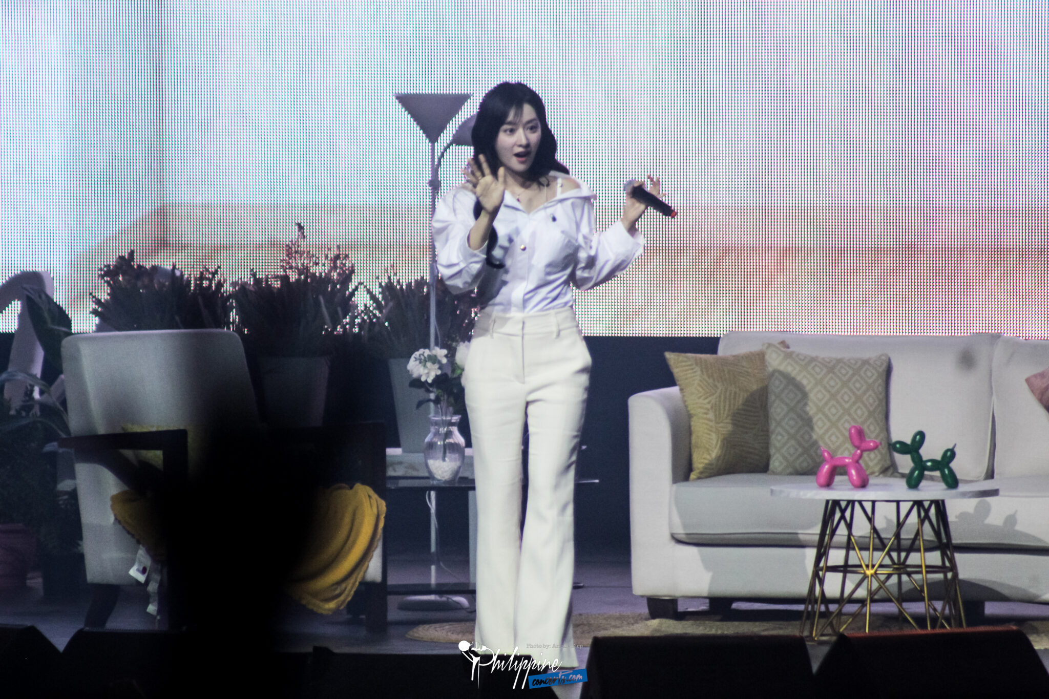 Kim Ji Won Mesmerizes Fans at Her Spectacular "Be My One" Fan Meet in ...